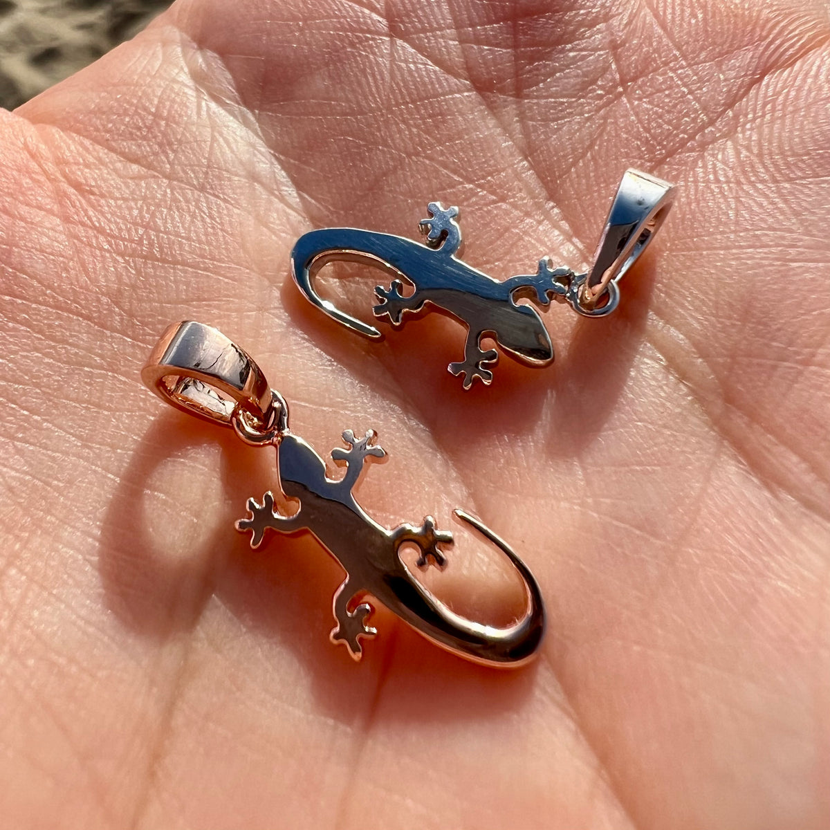 Hawaiian Gecko Pendant in 14K Pink or 14K White Gold